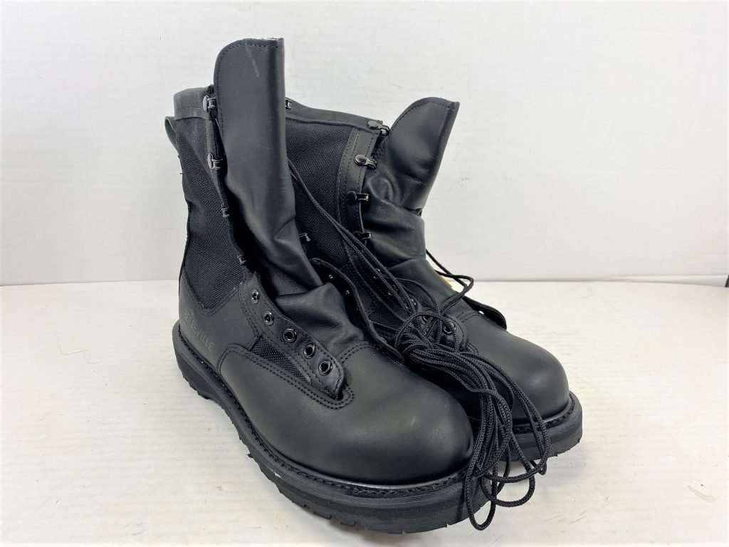 Infantry Combat Boot 9 1/2R - Omahas Army Navy Surplus