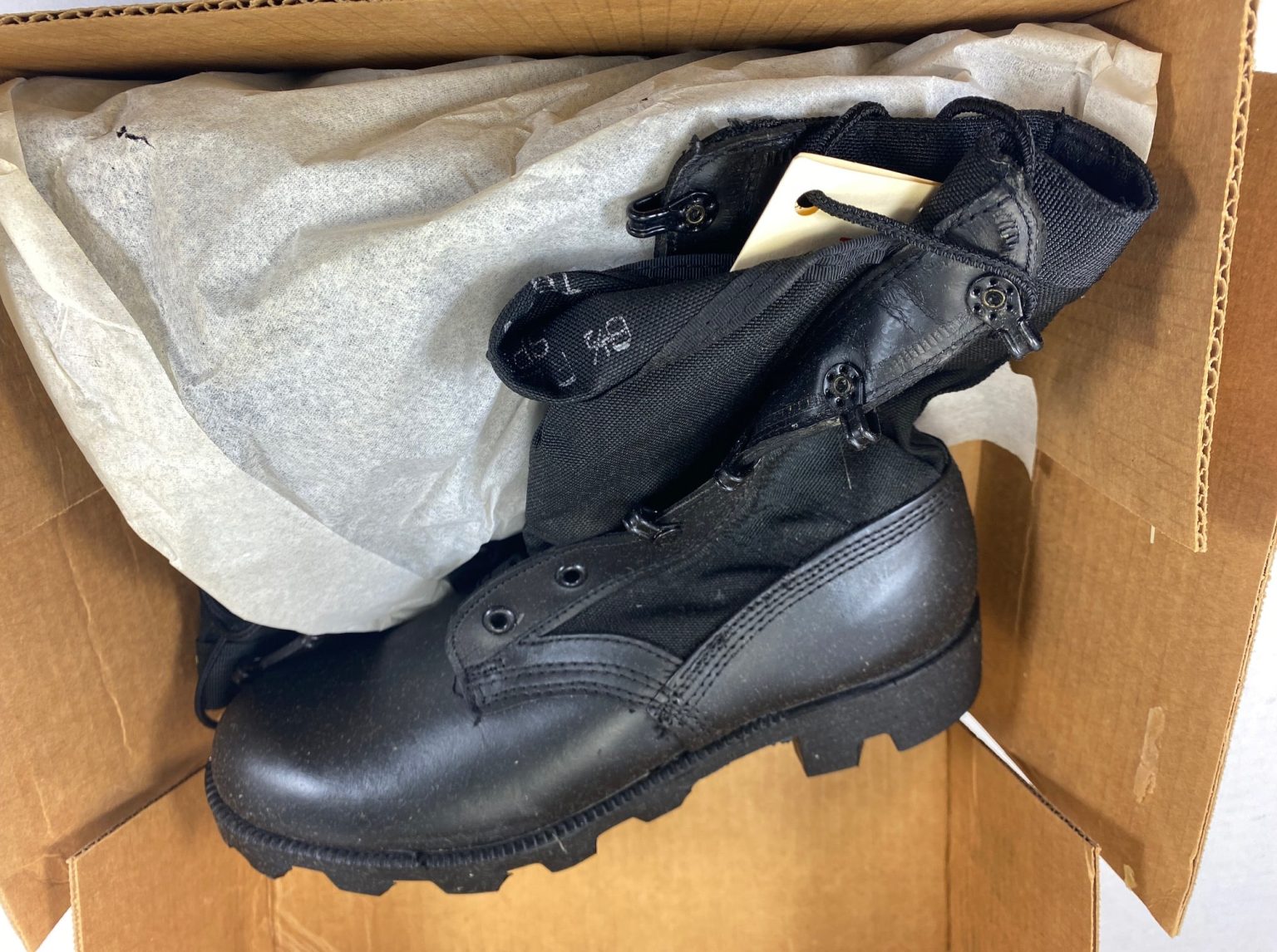Black Jungle Boots with Panama Sole 6 1/2 R Rosearch