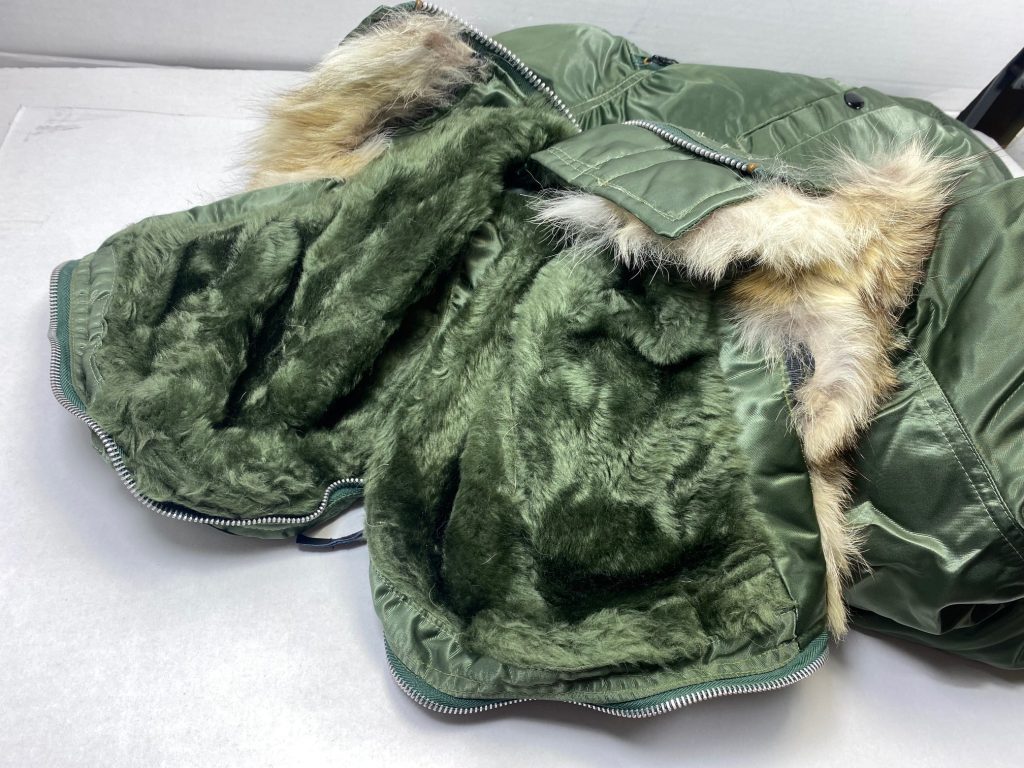 Corinth N2B Parka, Size Medium - Omahas Army Navy Surplus