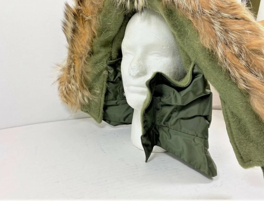 Shore Hood w/Fur Extreme Cold Weather, Medium - Omahas Army Navy Surplus