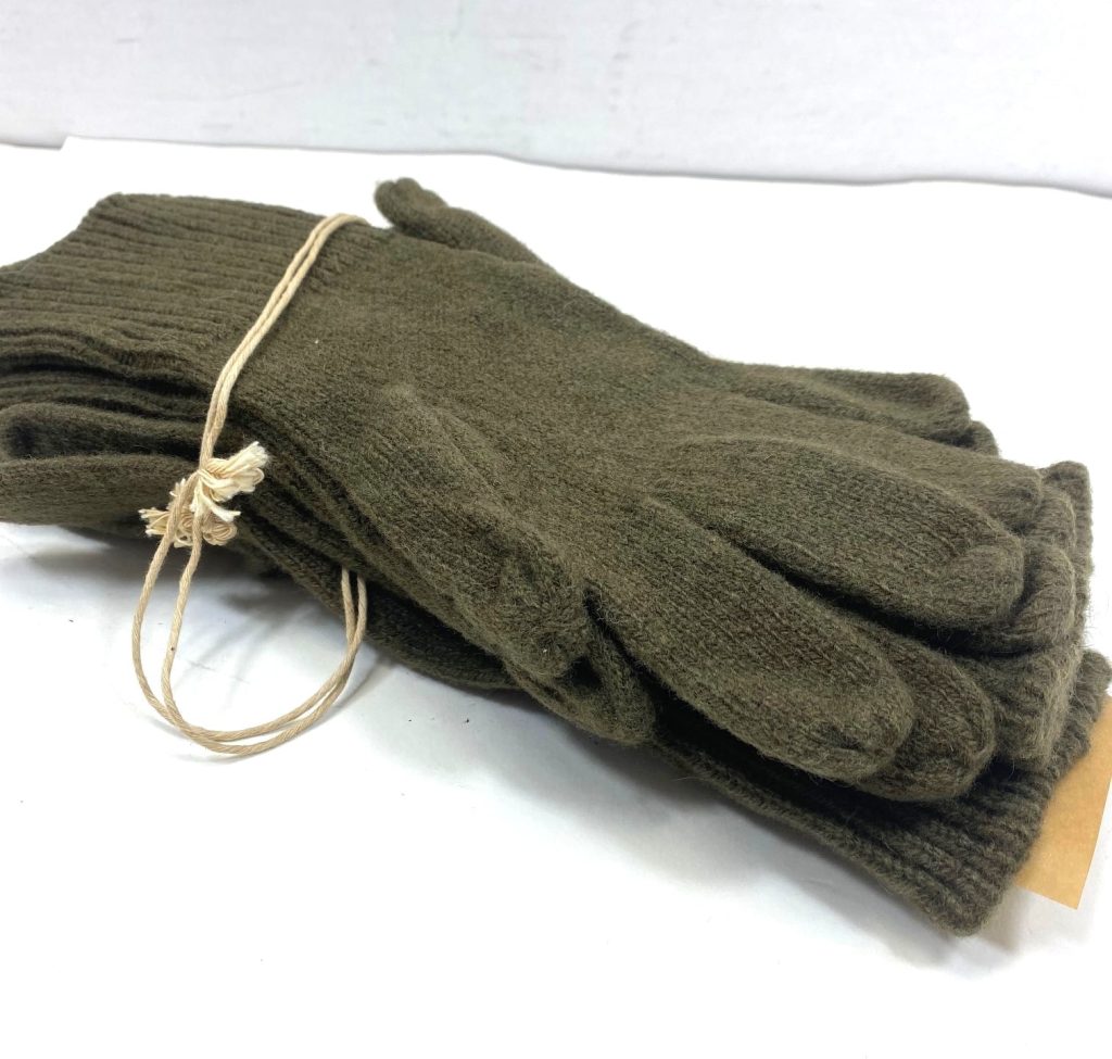 Wool Glove Finger Liners, size 4 D3-A Issued