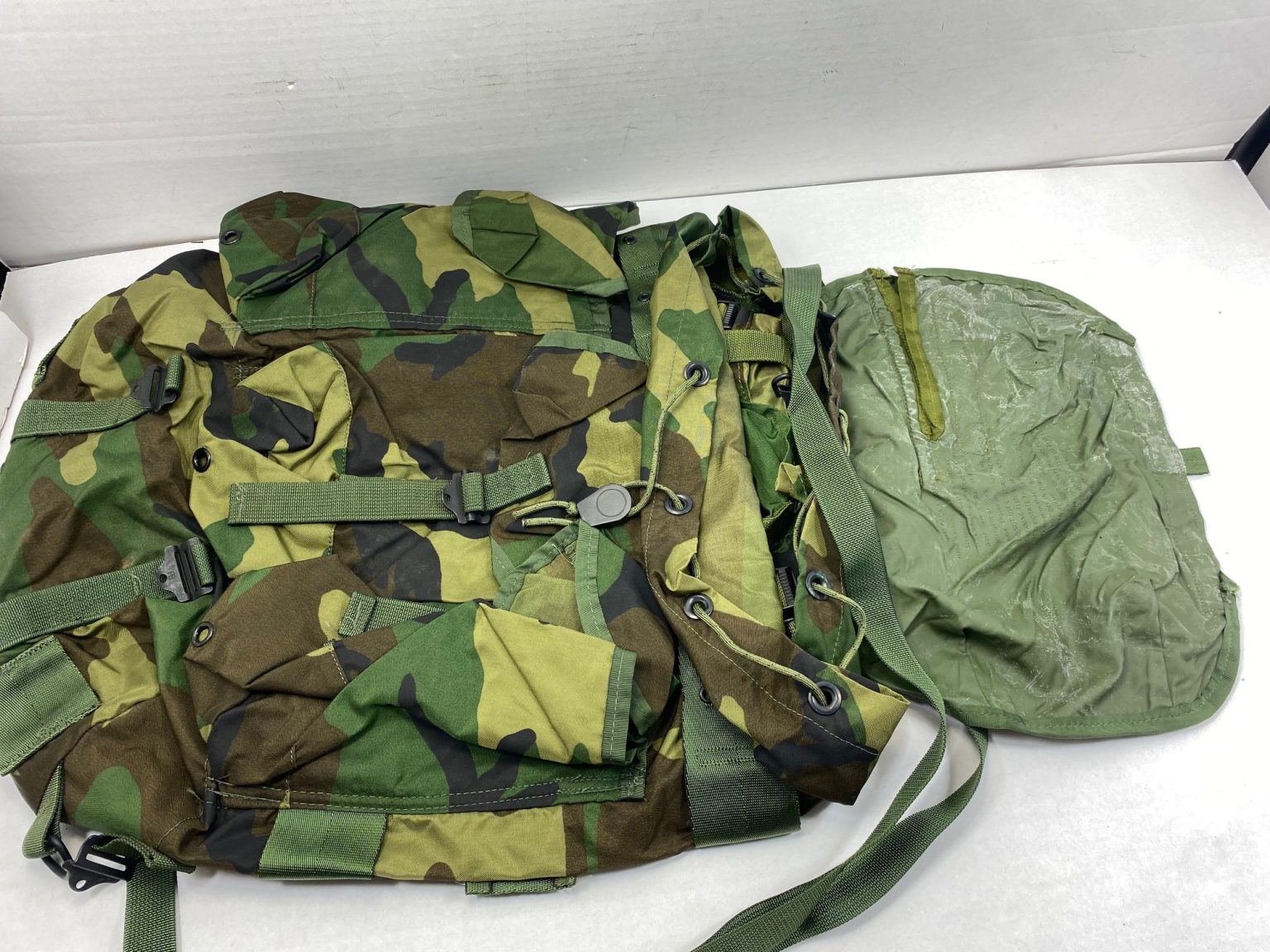 Unicor Alice Comms Equipment Pack, Woodland #1's - Omahas Army Navy Surplus